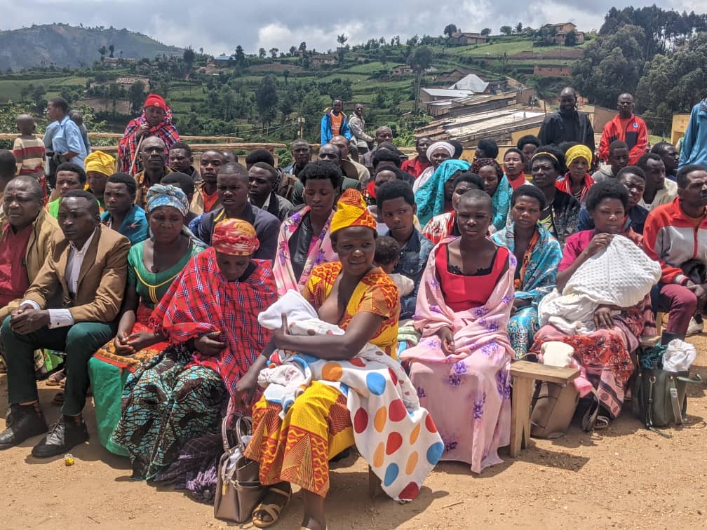 Rutsiro: Bamwe mu bagabo bakuze bavuga ko kugira umugore umwe biterwa n ...