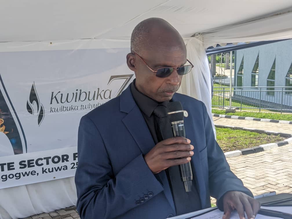 Rubavu: Abikorera baremeye abarokotse n'abamugariye ku rugamba inka 37 ...