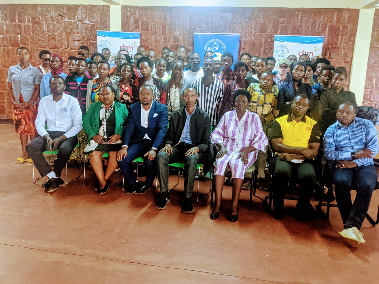 Huye: Urubyiruko rufite ubumuga rwakanguriwe gukorana n'ibigo by'imari ...